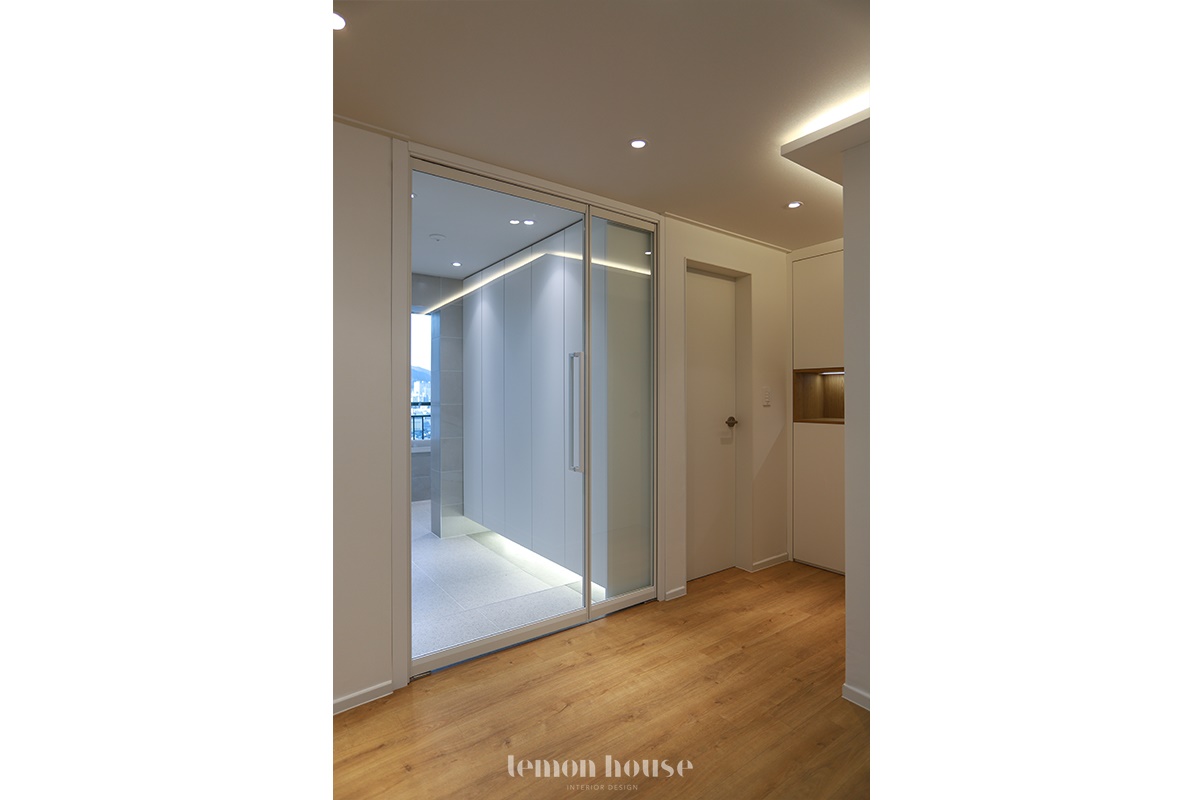 부산 거제동 거제현대홈타운 2차 35PY - 30PY - 레몬하우스